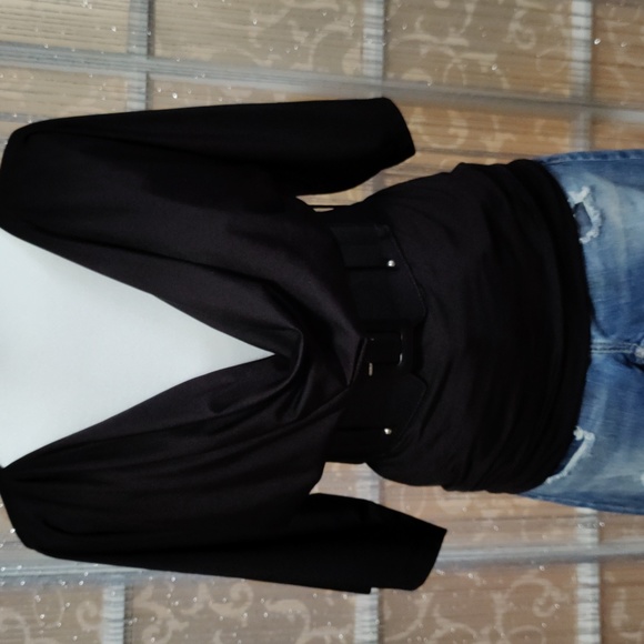 Susie Rose | Tops | This Susie Rose Top Is Spandex And Black Size The ...